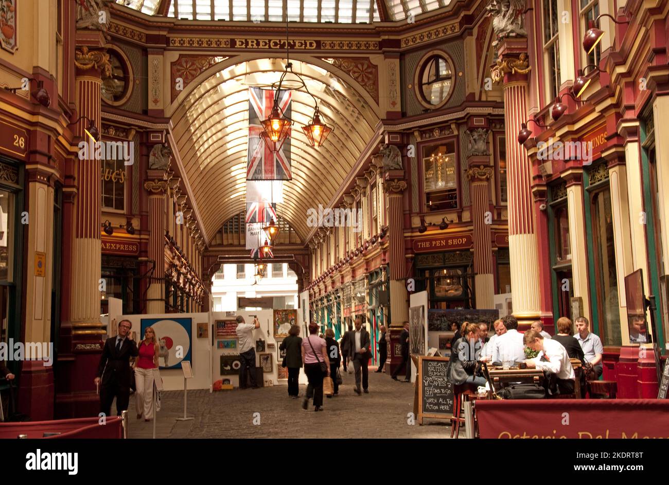 Leadenhall food market hi-res stock photography and images - Alamy