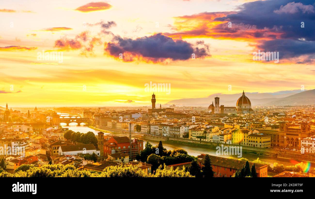 Italian skyline hi-res stock photography and images - Alamy