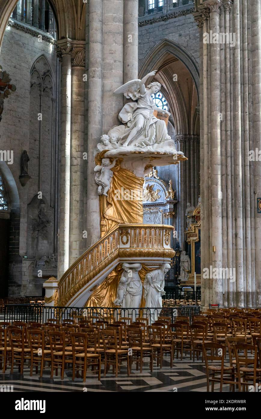Amiens Cathedral Ambulatory