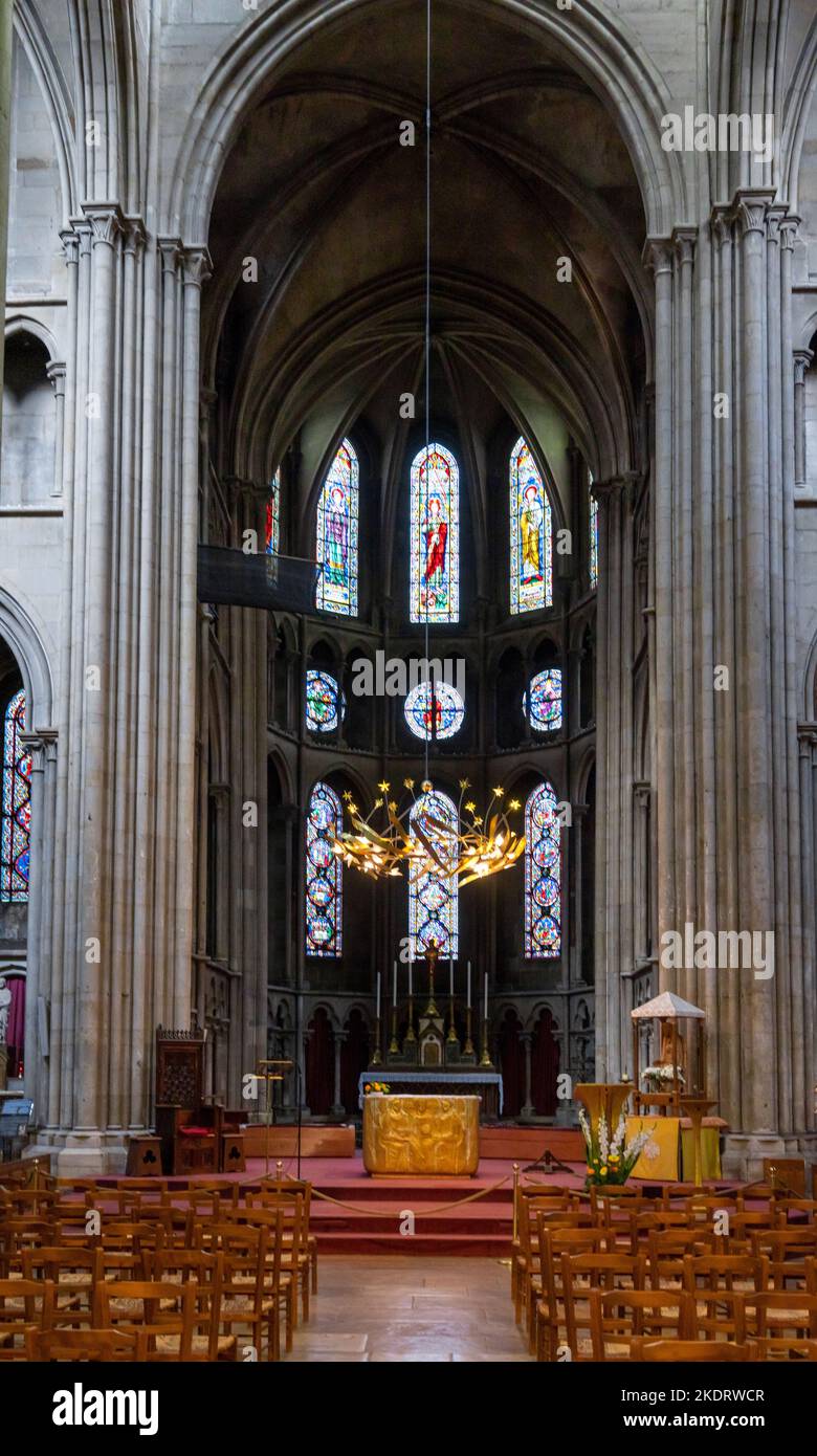 Dijon France 14 September 2022 View Of The Central Nave And Altar