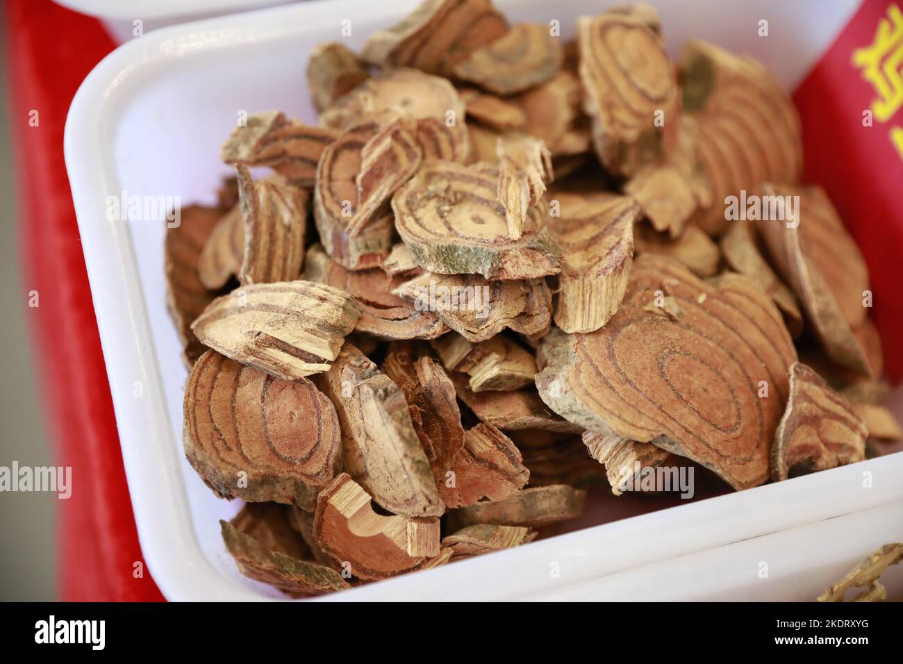Caulis spatholobi plant morphology hi-res stock photography and images ...
