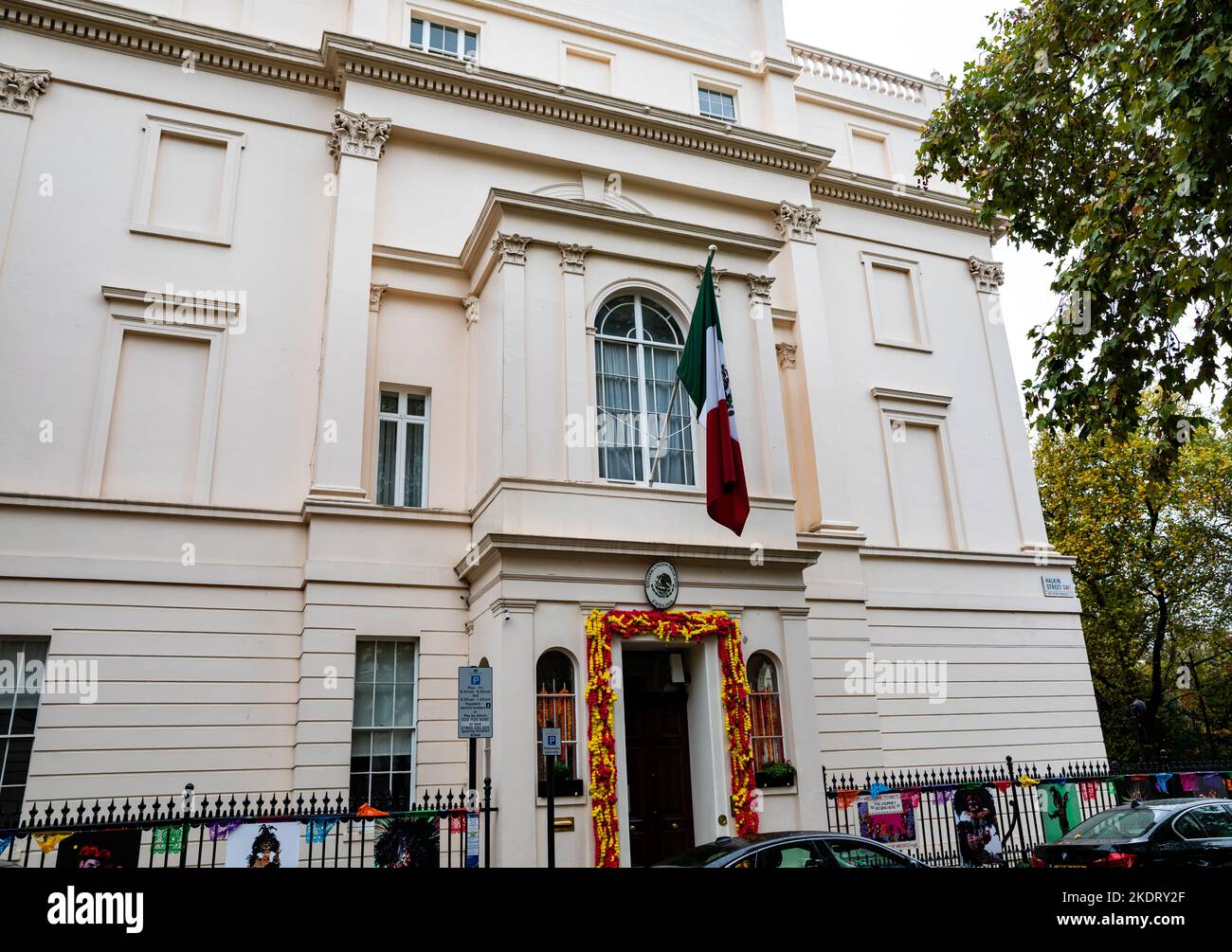 Mexican Embassy Building in London, UK Stock Photo - Alamy