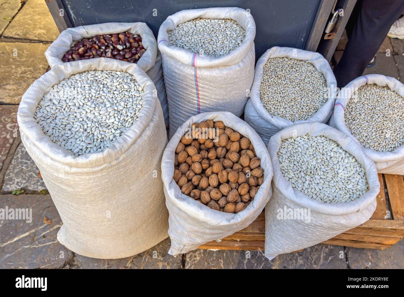 Bulk dry beans hi-res stock photography and images - Alamy