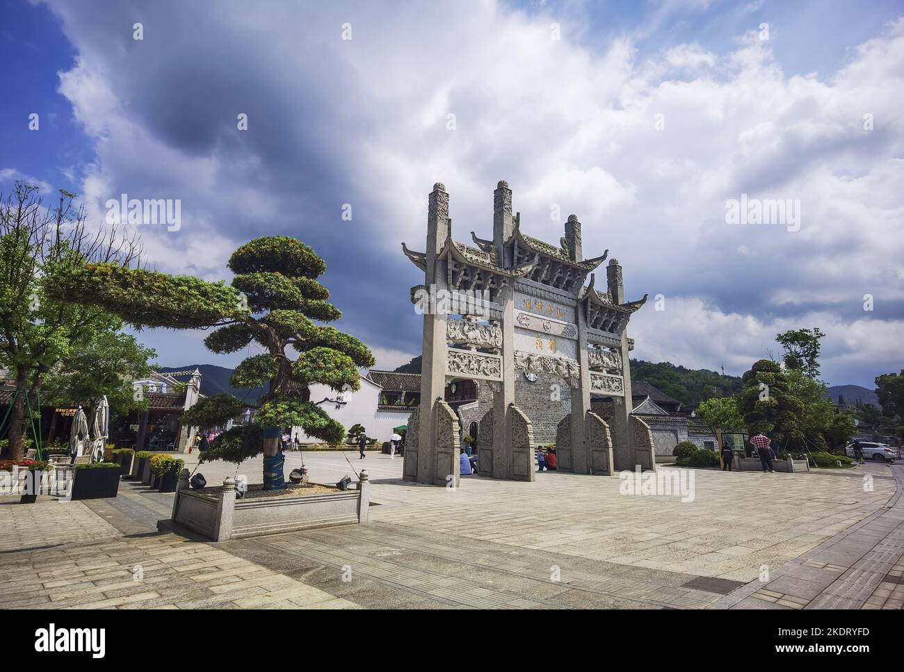 Dongqian lake Han Ling, an ancient village Stock Photo - Alamy