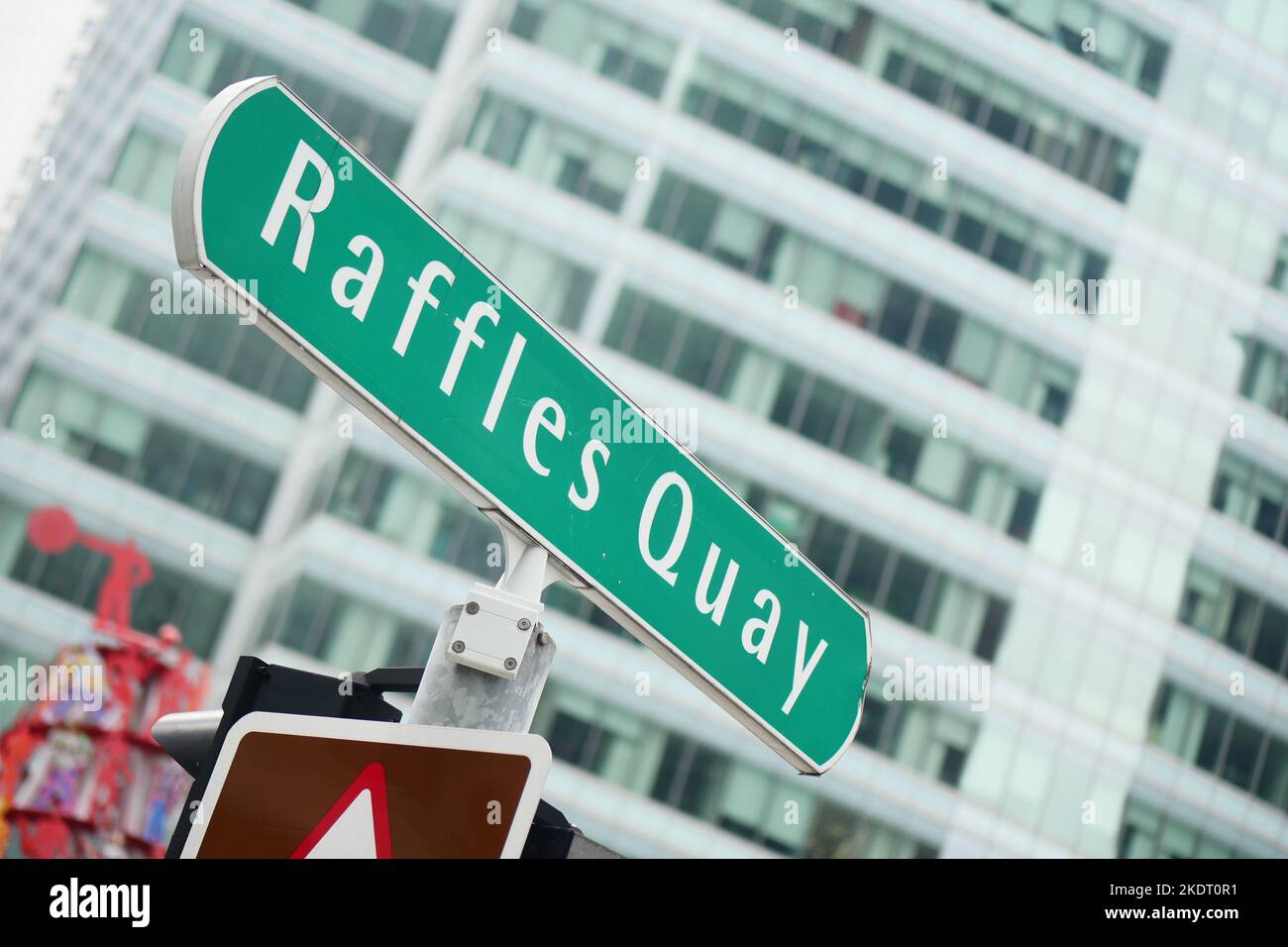 raffles quay sing and buildings Stock Photo - Alamy
