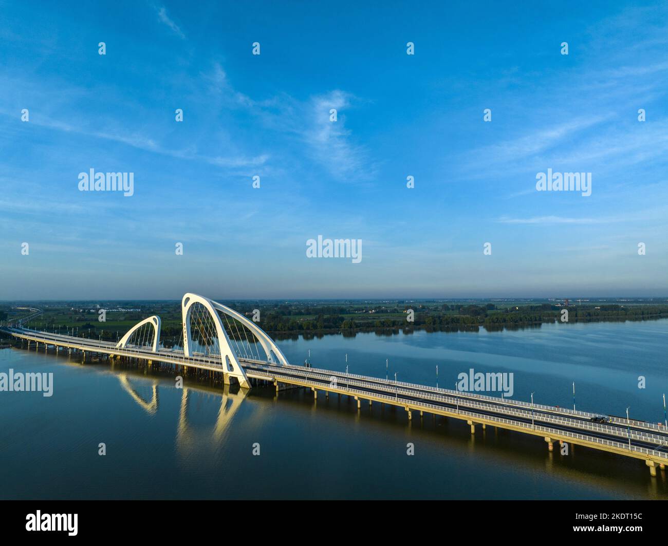 Web celebrity attractions hi-res stock photography and images - Alamy