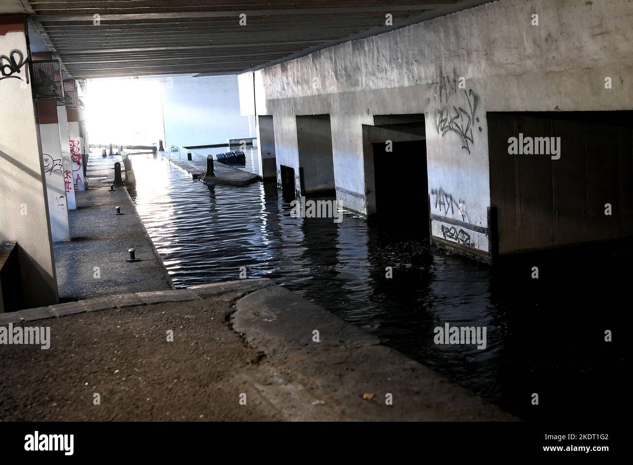 Canal going underground on Birmingham ring Stock Photo - Alamy