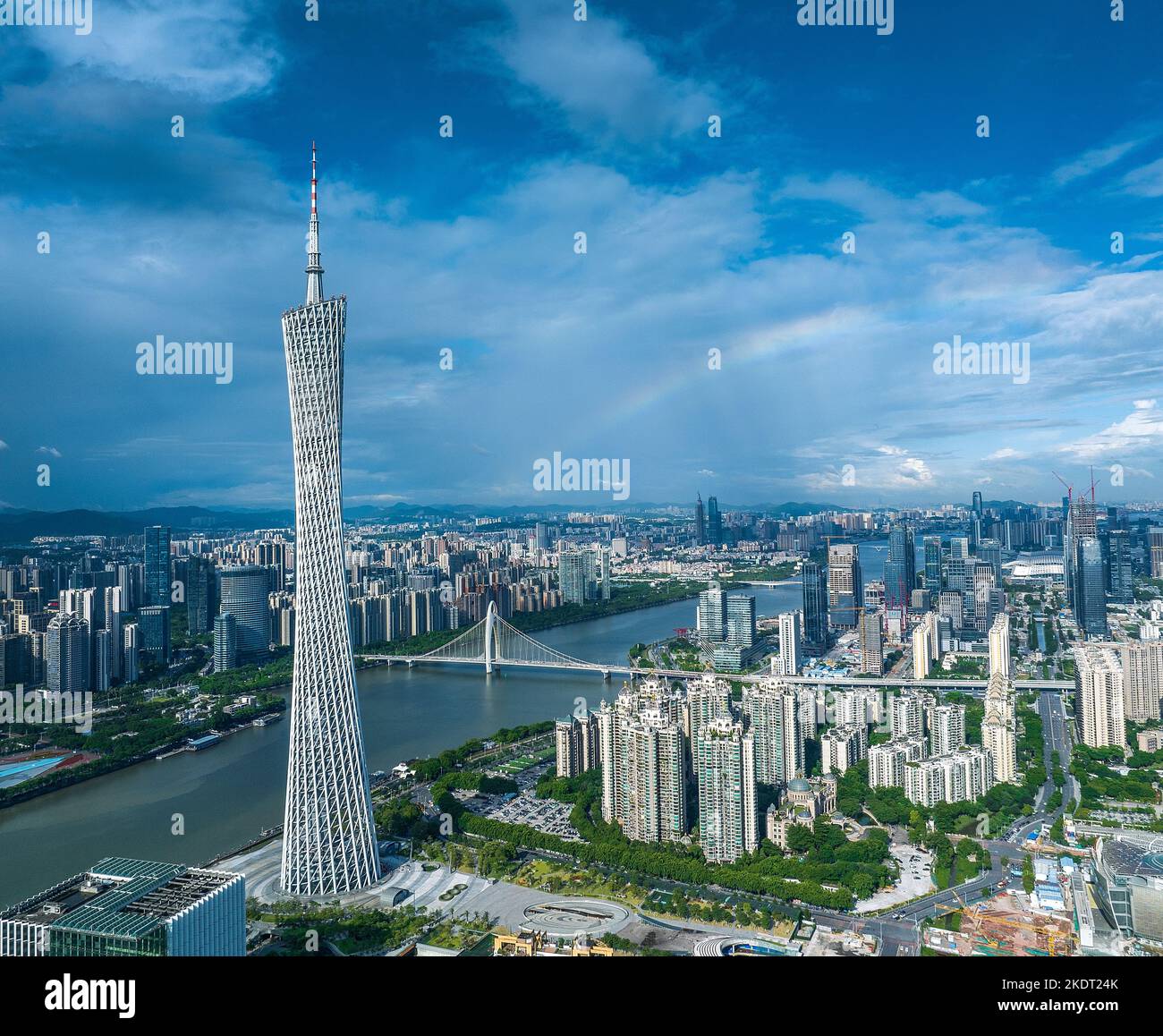 Guangzhou tower landmarks hi-res stock photography and images - Alamy