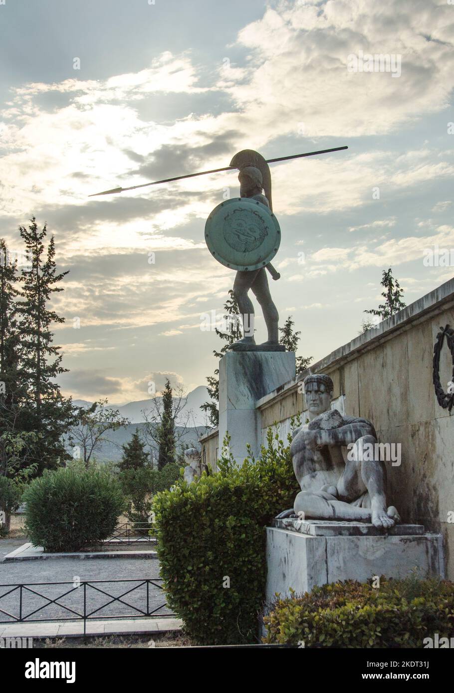 Leonidas monument in thermopylae hi-res stock photography and images ...