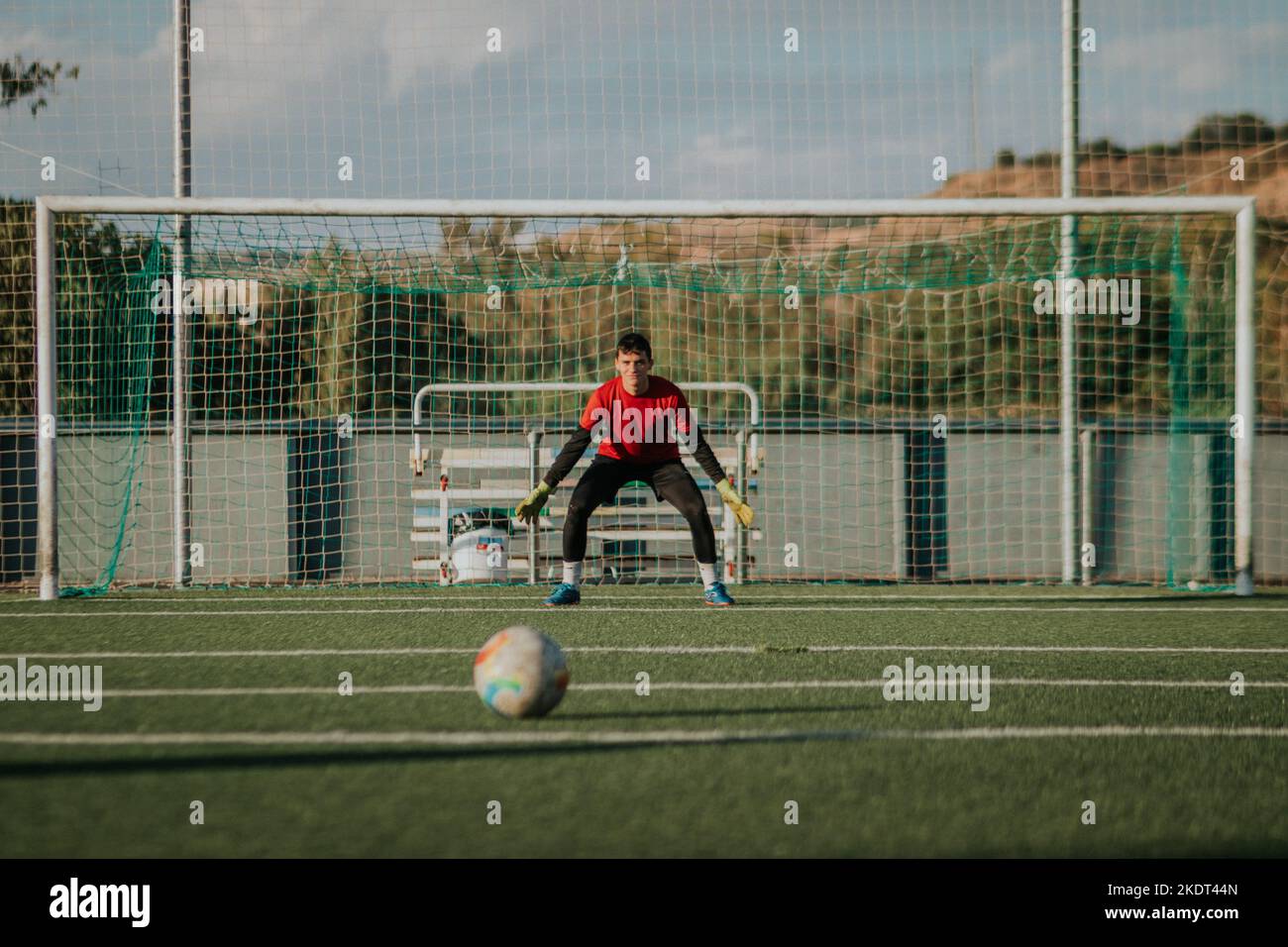 Vertical position ready hi-res stock photography and images - Alamy