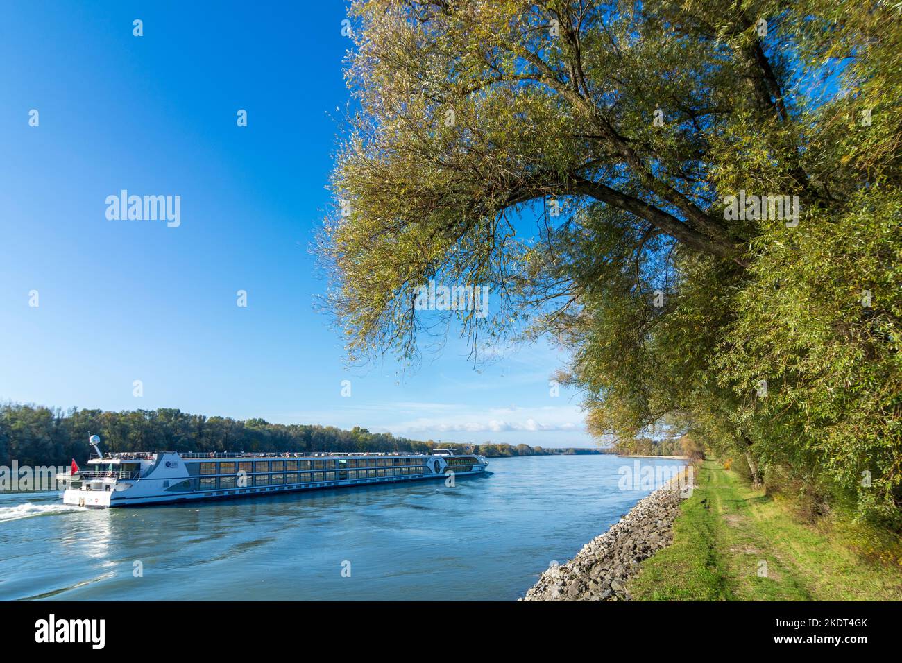 Nationalpark Donau-Auen, Danube-Auen National Park: river Donau (Danube ...