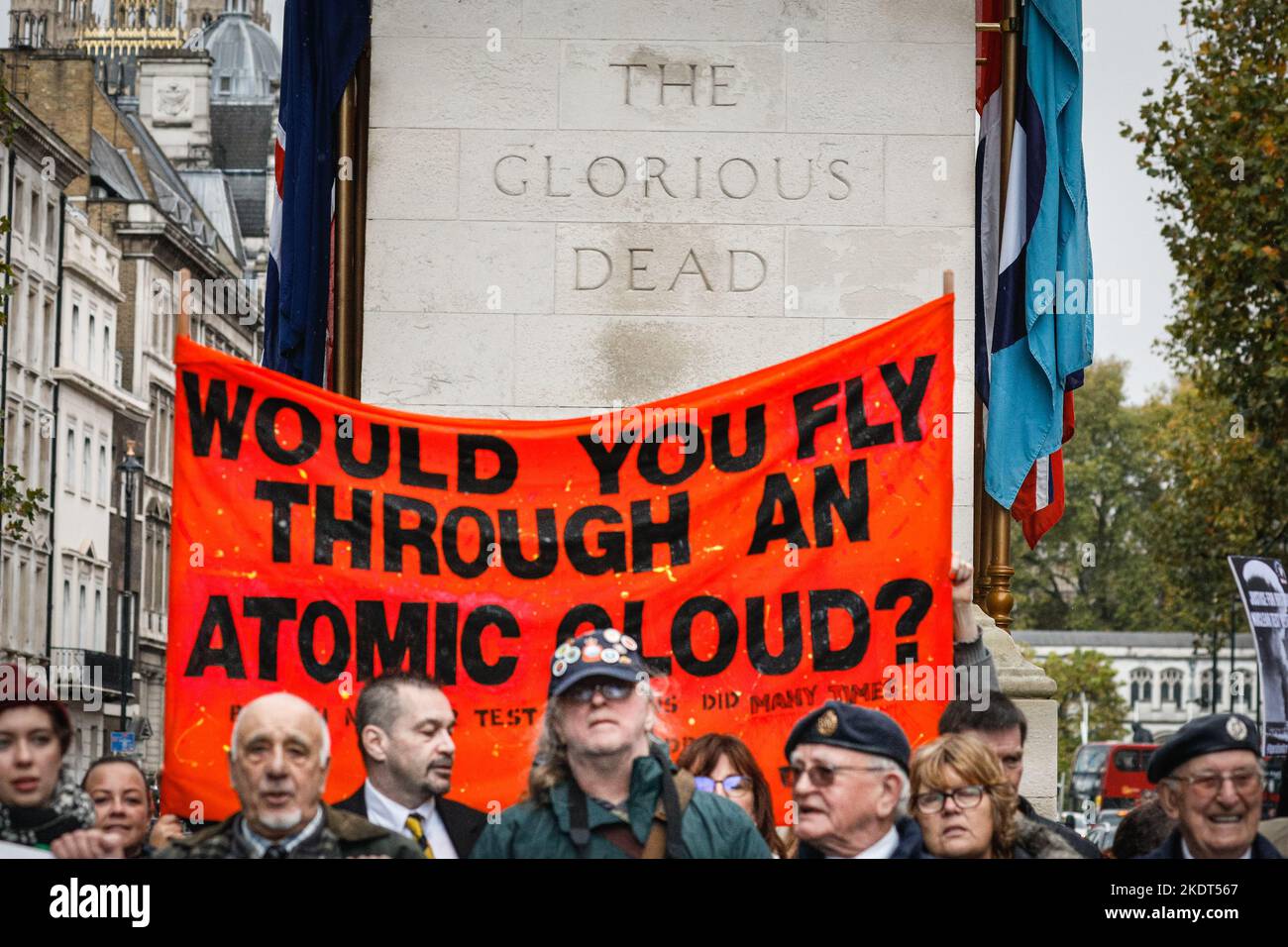 Nuclear bomb test british hi-res stock photography and images - Alamy