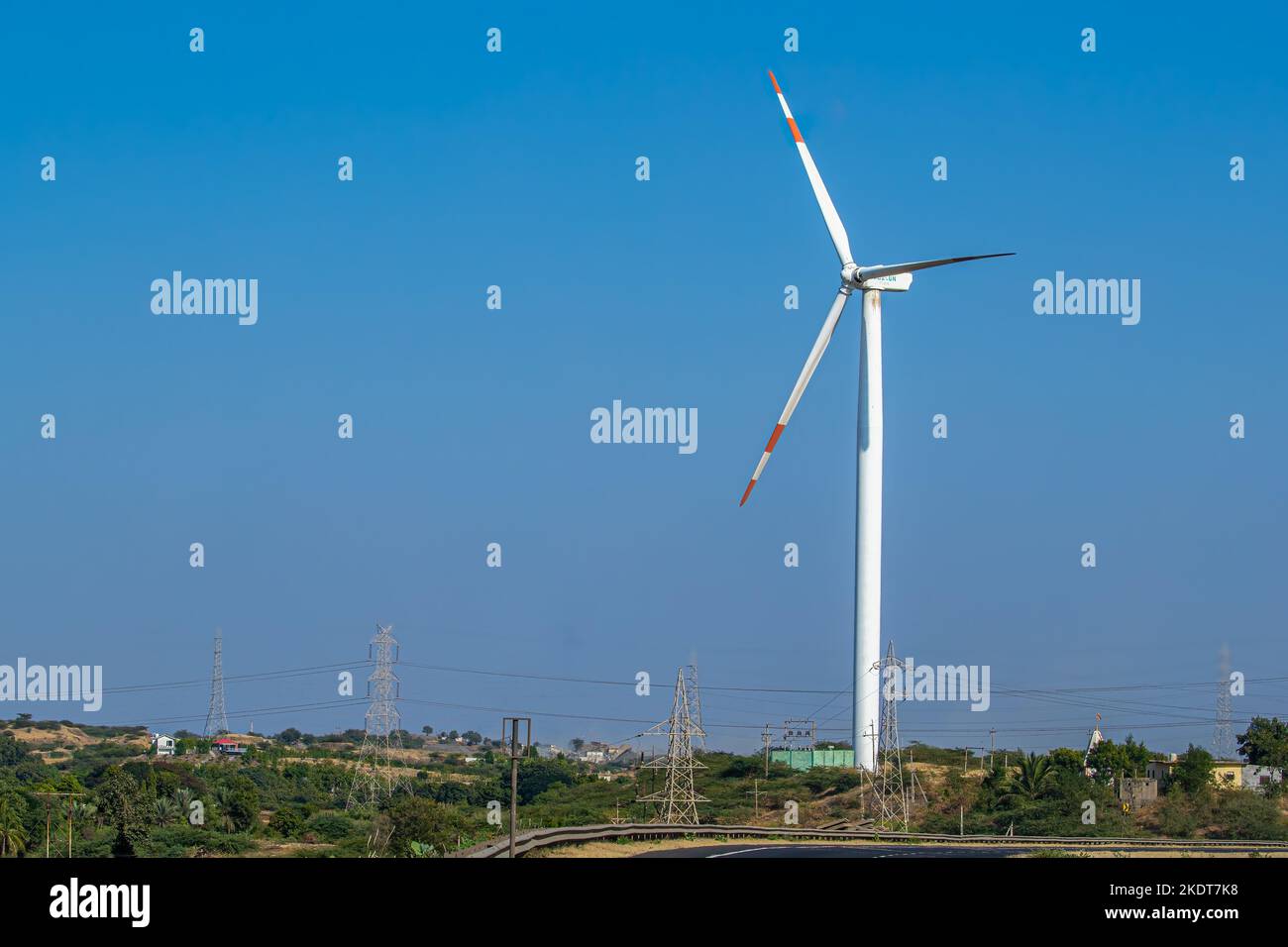 Ocean wave energy generator hi-res stock photography and images - Alamy