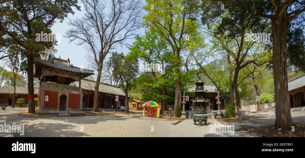 Lingyan temple nine mountain Stock Photo - Alamy