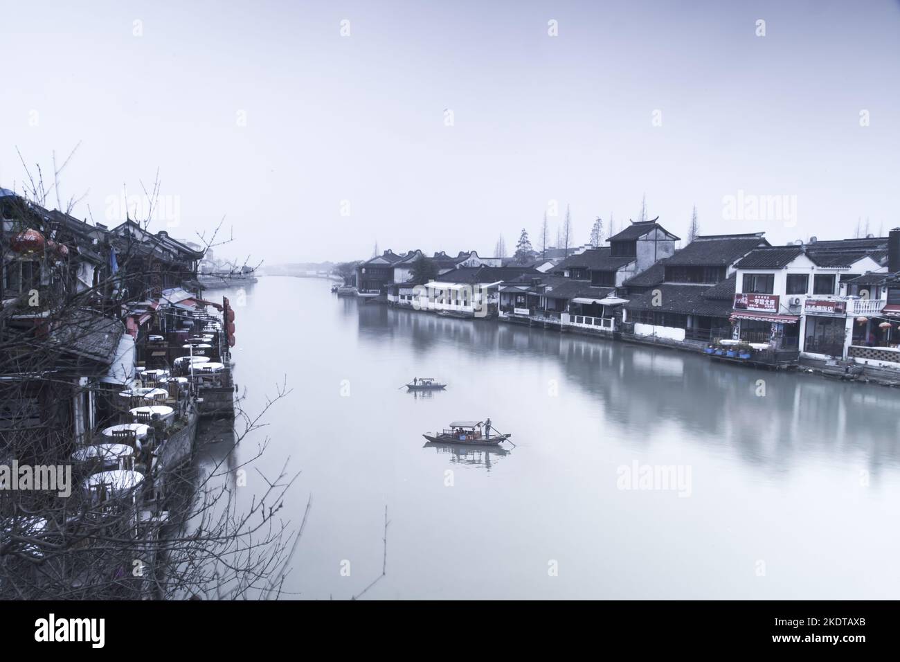 Shanghai fengjing ancient town Stock Photo - Alamy