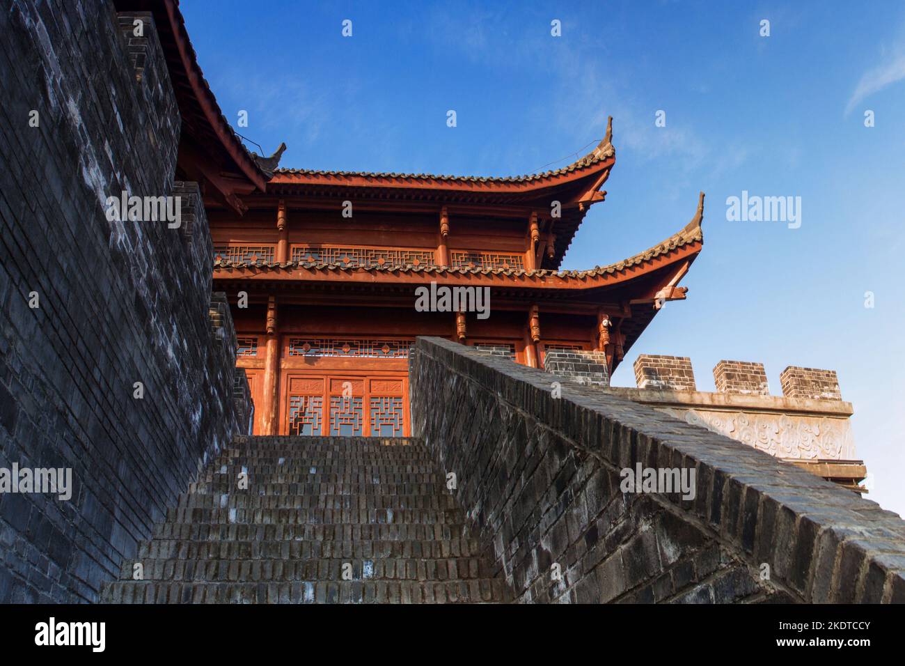 Wide panoramic city photos hi-res stock photography and images - Alamy