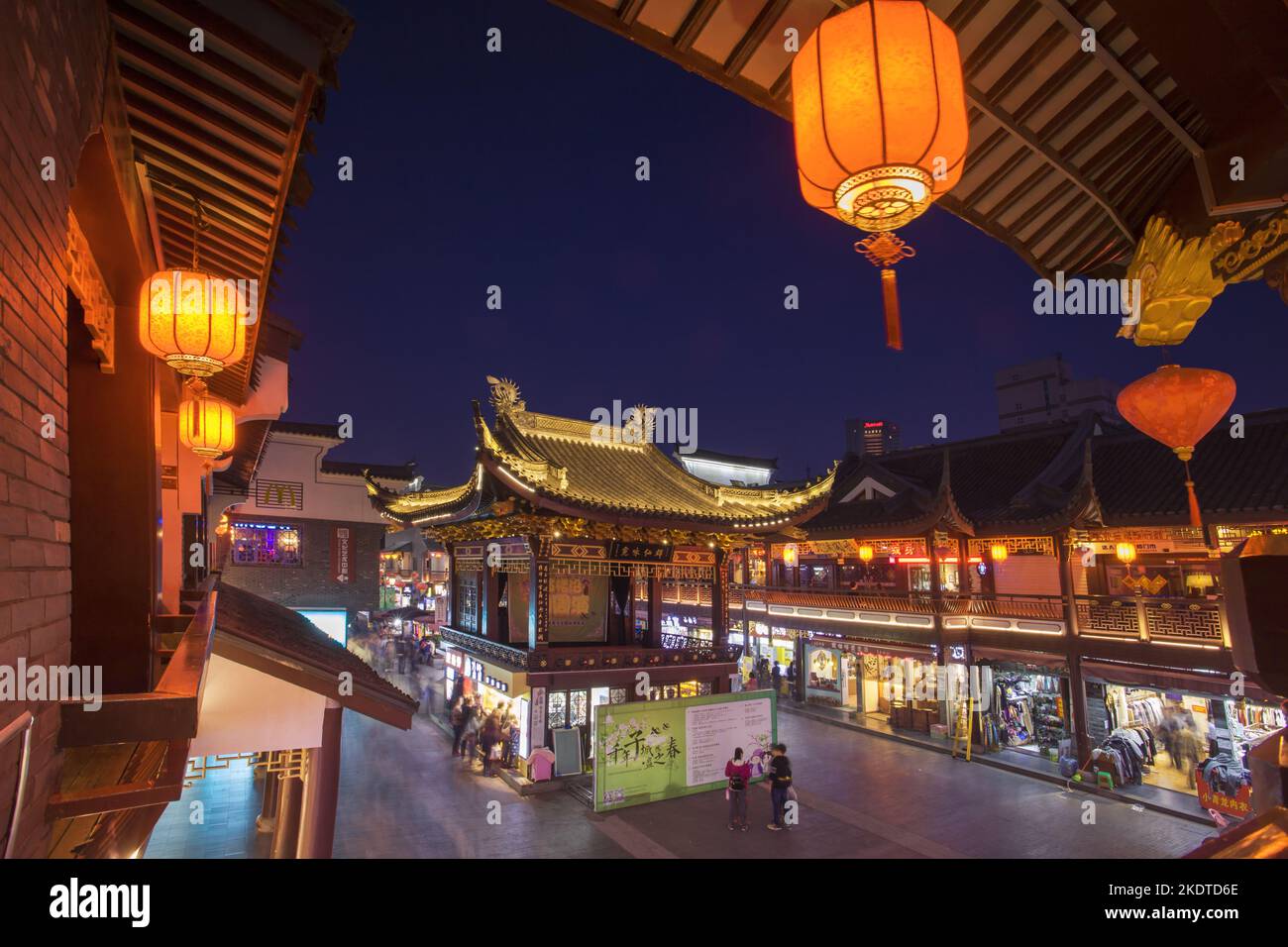 Old street of ningbo hi-res stock photography and images - Alamy