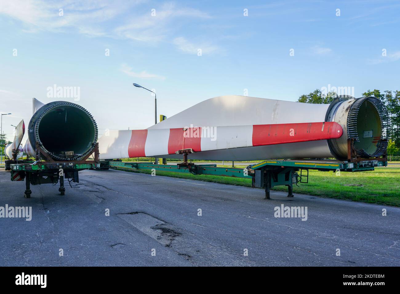 Low-loader semi-trailer with oversized used wind generator parts in the ...