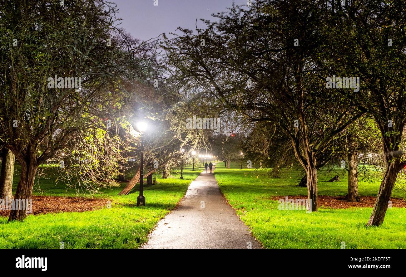 Primrose hill lamps hi-res stock photography and images - Alamy