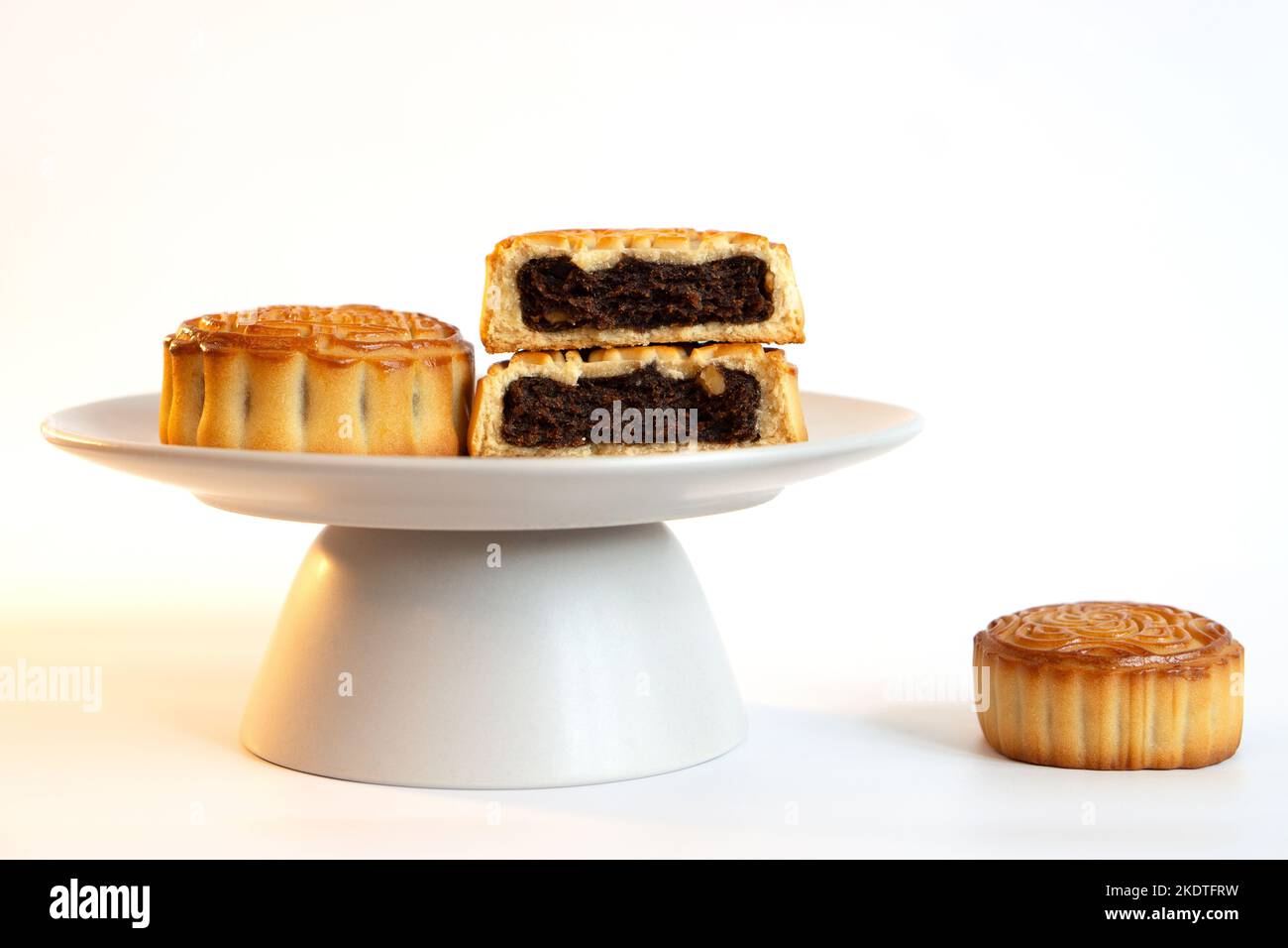 Fruit Bread 8 Flavors Mooncake Gift Box 320g/8pcs] Chocolate Matcha ...