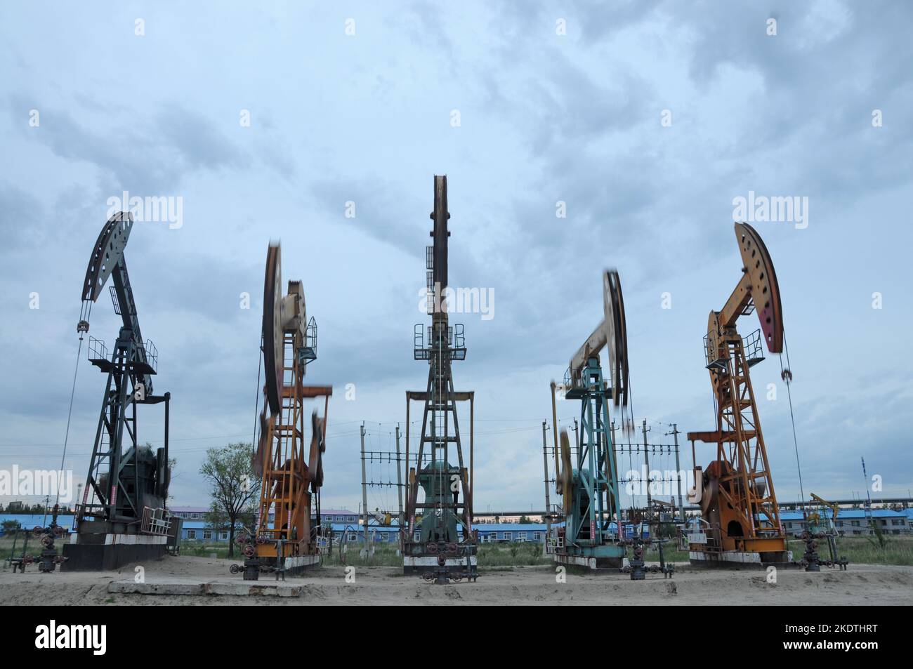 Drilling machine in gas field hi-res stock photography and images - Alamy