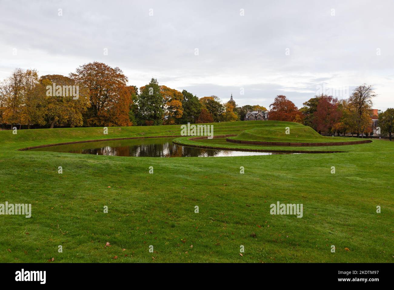 Landform created by Charles Jencks, Scottish National Gallery of Modern ...