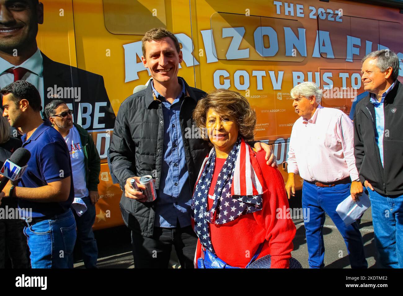 Republican party takes their show on the road for one last hurrah ...