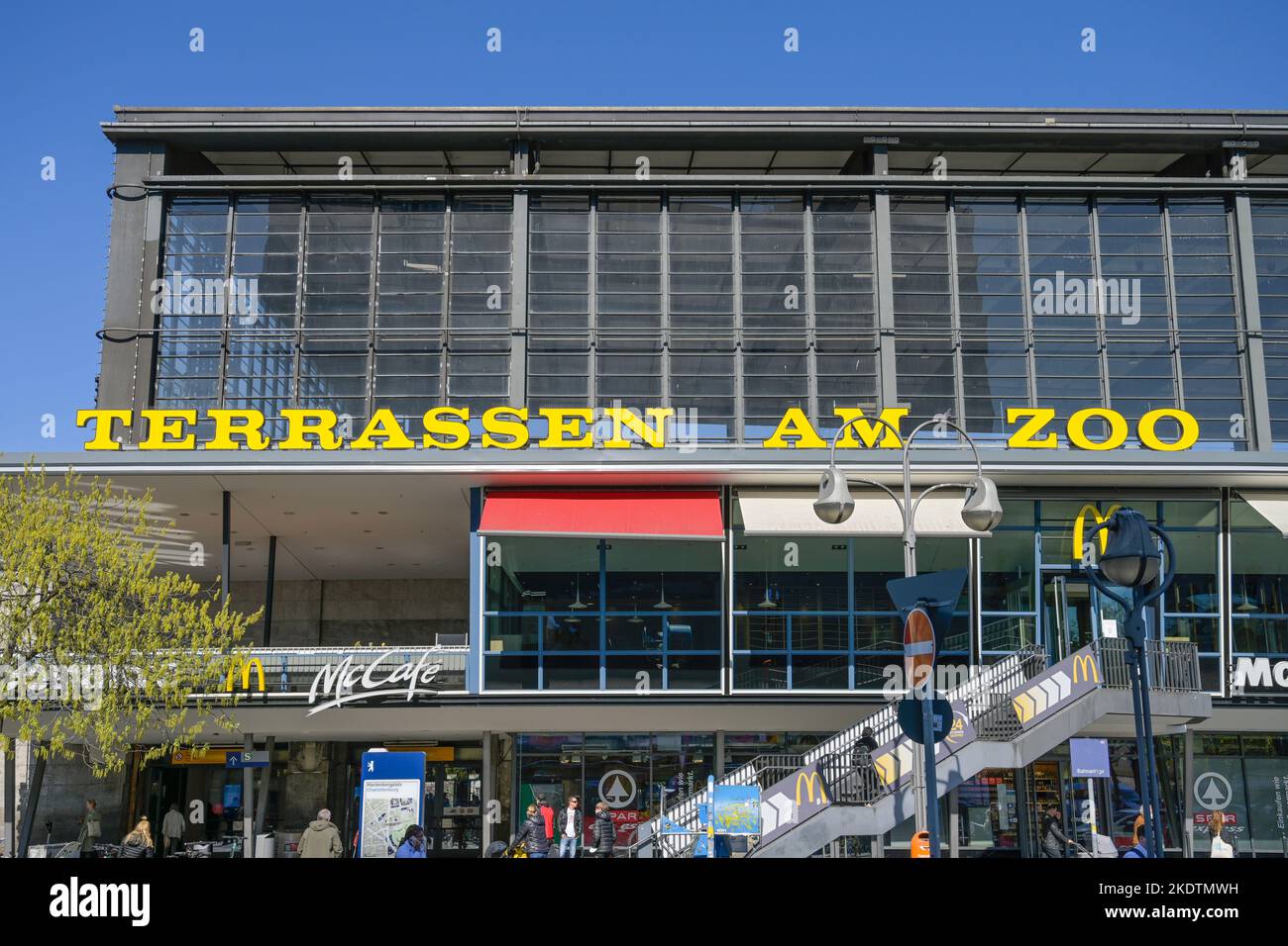 Terrassen am zoo hi-res stock photography and images - Alamy