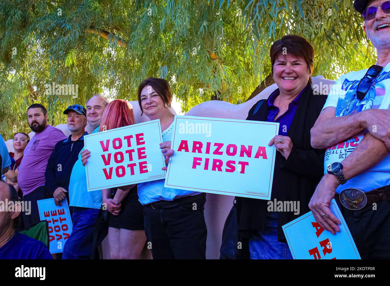 Republican party takes their show on the road for one last hurrah ...