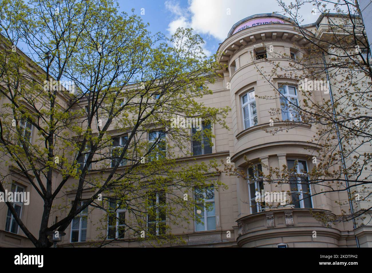 Berlin (Germany) house in the heart of the city Stock Photo - Alamy