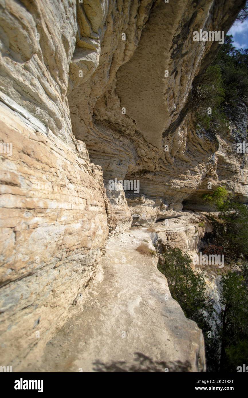 Big bluff goat trail hi-res stock photography and images - Alamy