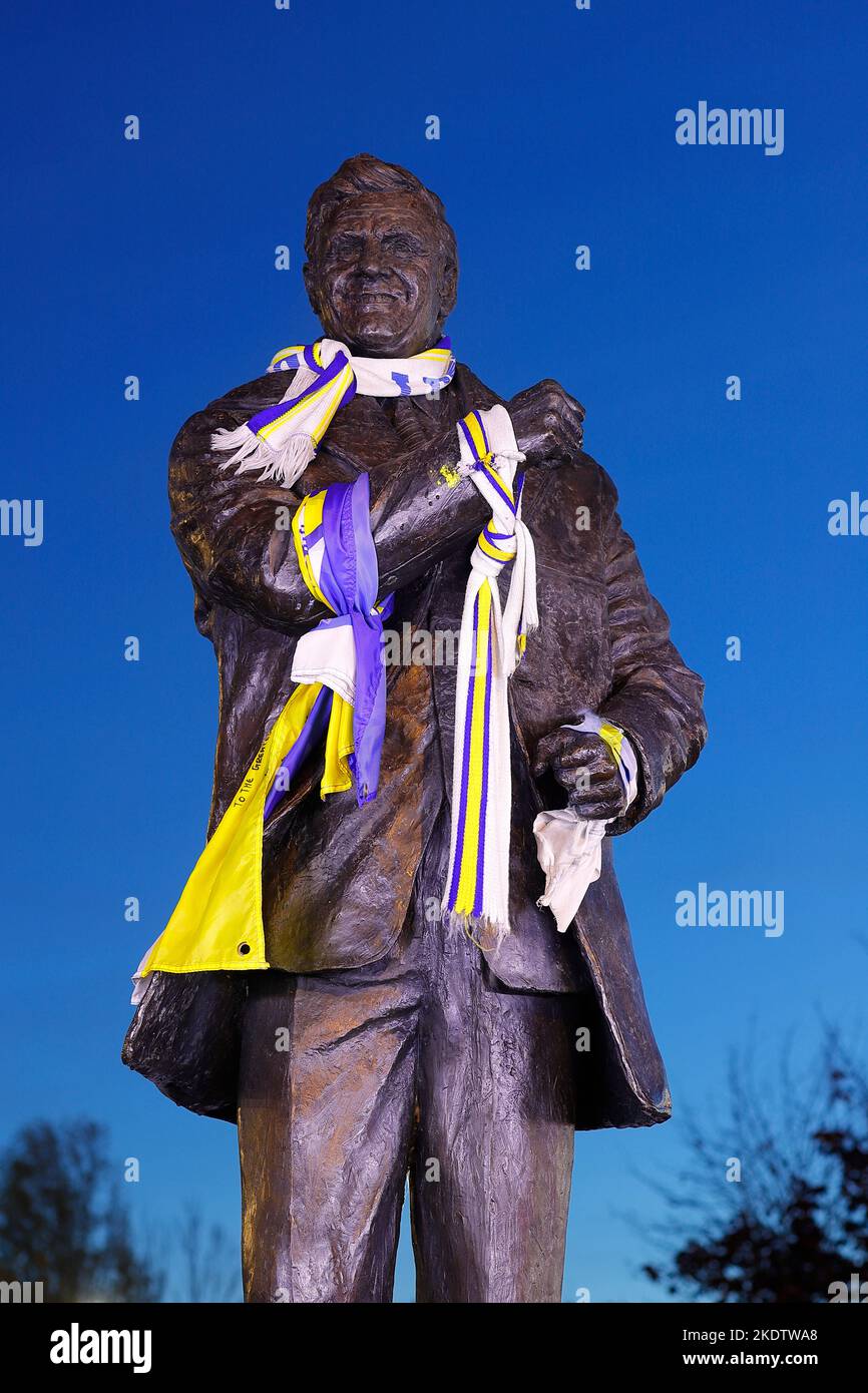 Don revie memorial hi-res stock photography and images - Alamy