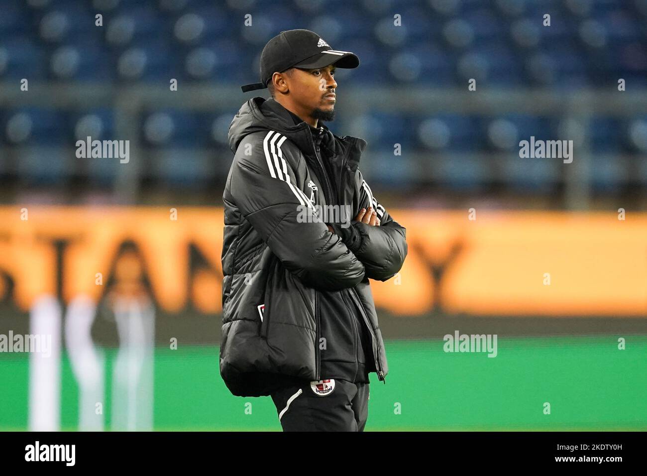 Efl lewis young hi-res stock photography and images - Alamy