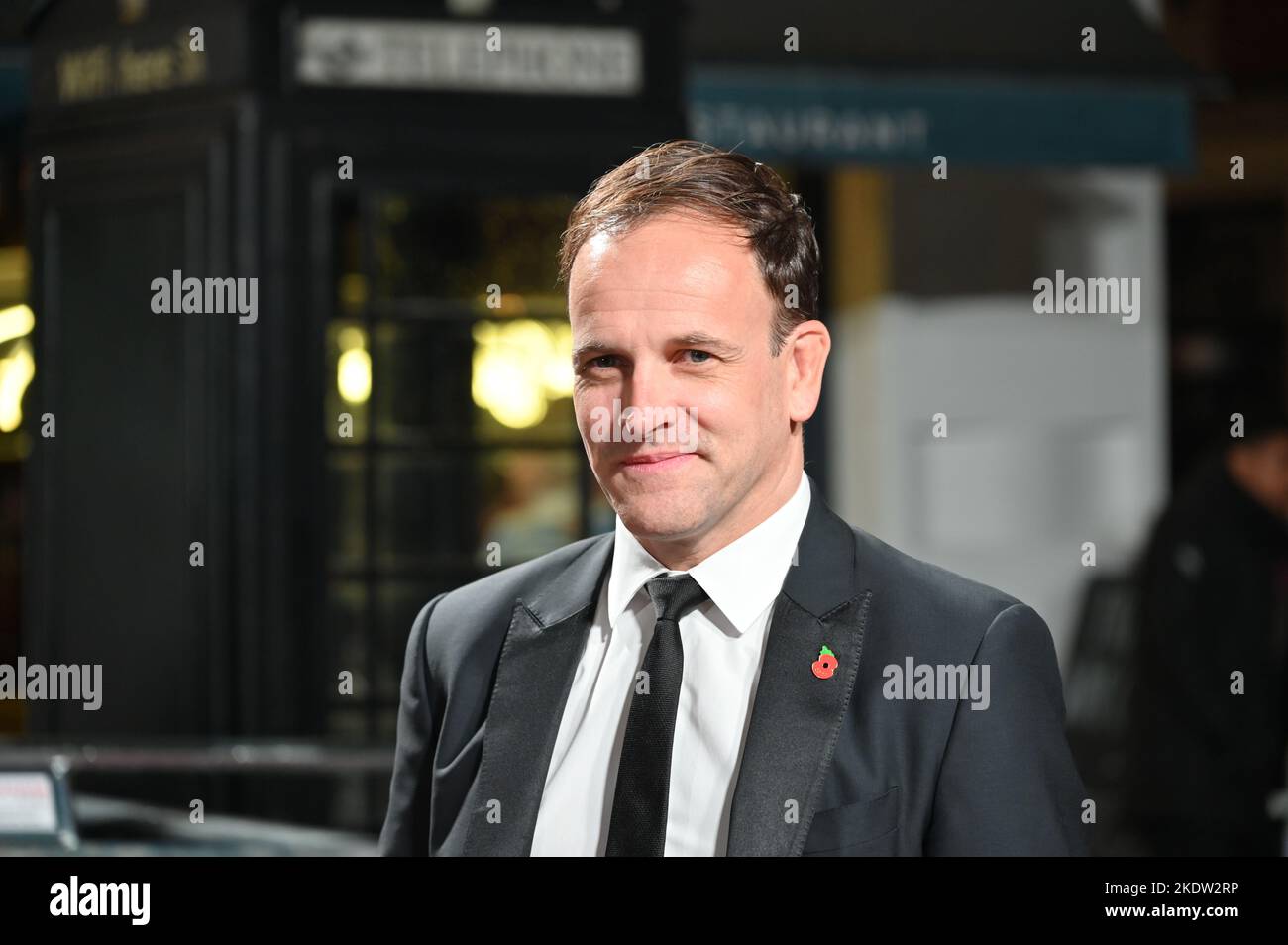 Jonny Lee Miller Emma