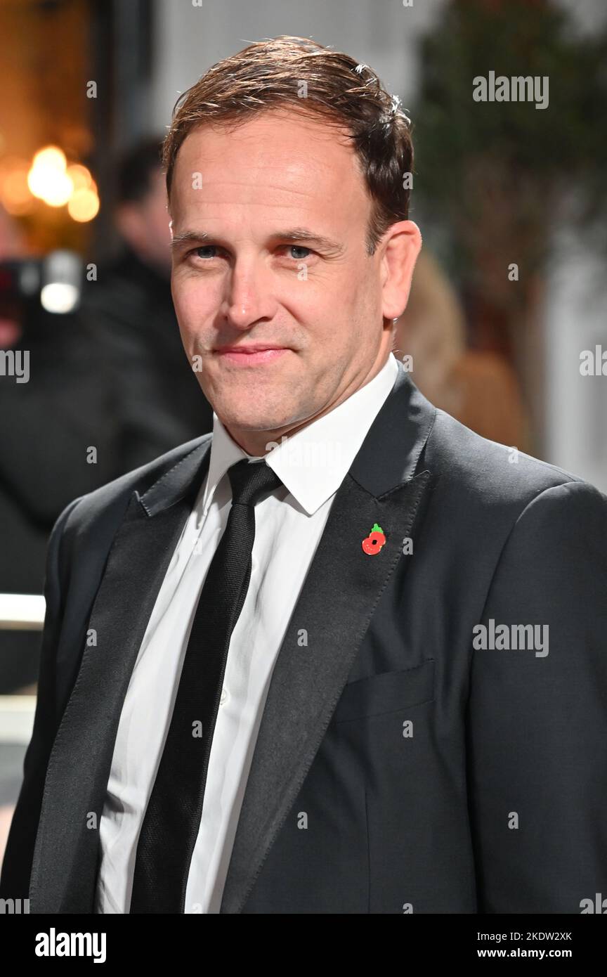 Jonny Lee Miller Wife 2022