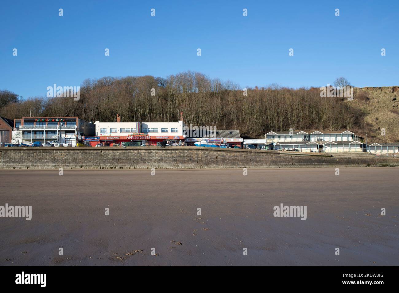 The Beach, low tide, at Filey, in East Yorkshire, UK Stock Photo - Alamy