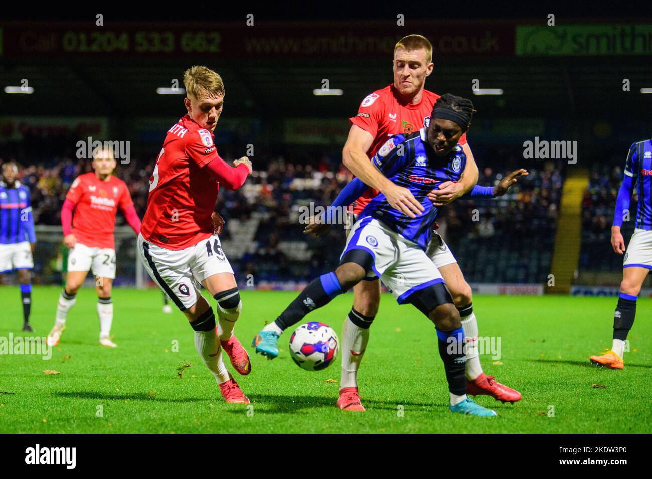 Rochdale, UK. 8th November 2022. Ryan Leak of Salford City holds ...