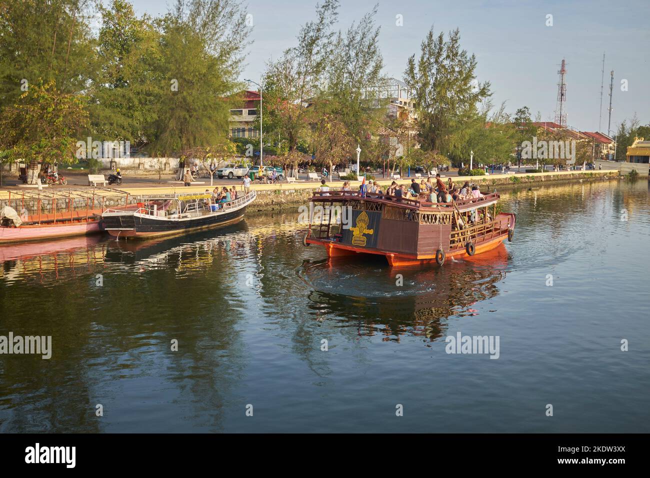 Cruise tour group hi-res stock photography and images - Alamy