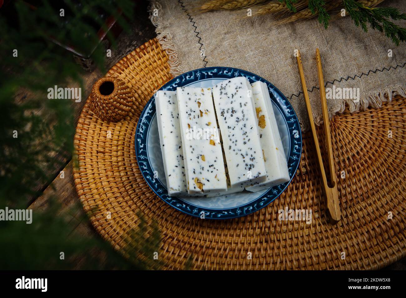 Sweetened rice flour cake hi-res stock photography and images - Alamy