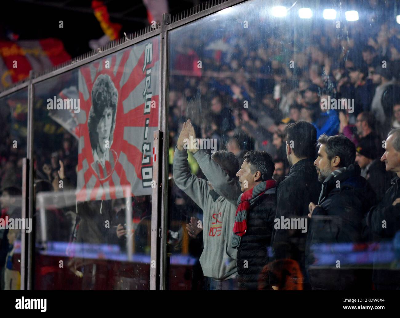Cremonese fans hi-res stock photography and images - Alamy