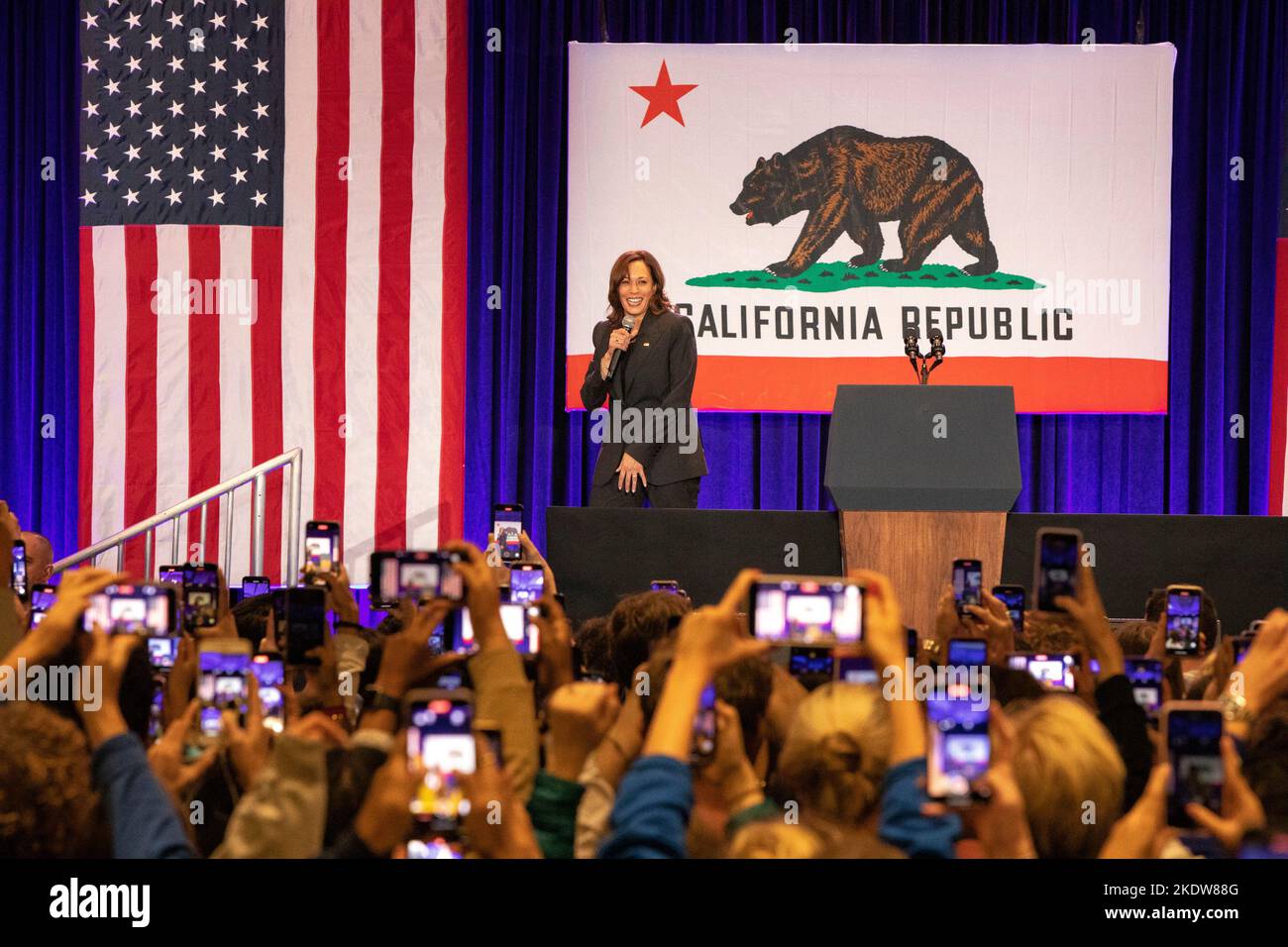 November 7, 2022, Los Angeles, California, USA: LOS ANGELES - NOV 7 ...