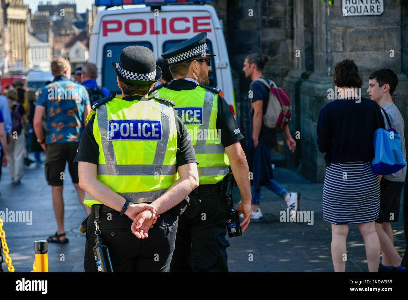 Poileas alba policeman hi-res stock photography and images - Alamy