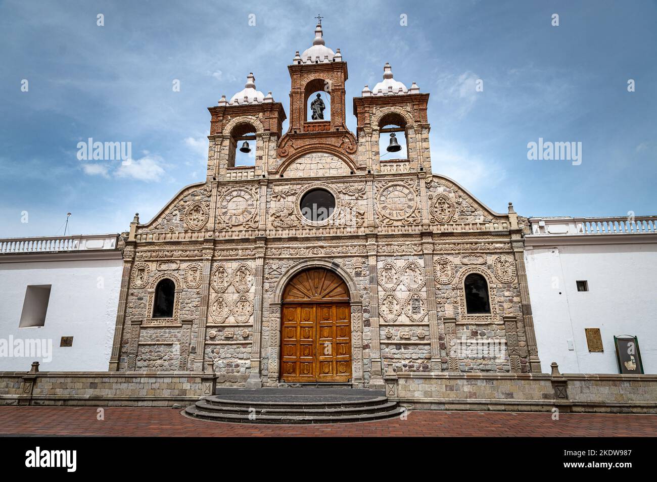 Iglesia catedral de san pedro hi-res stock photography and images - Alamy