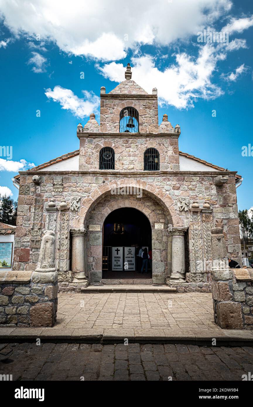 Primera iglesia ecuador hi-res stock photography and images - Alamy