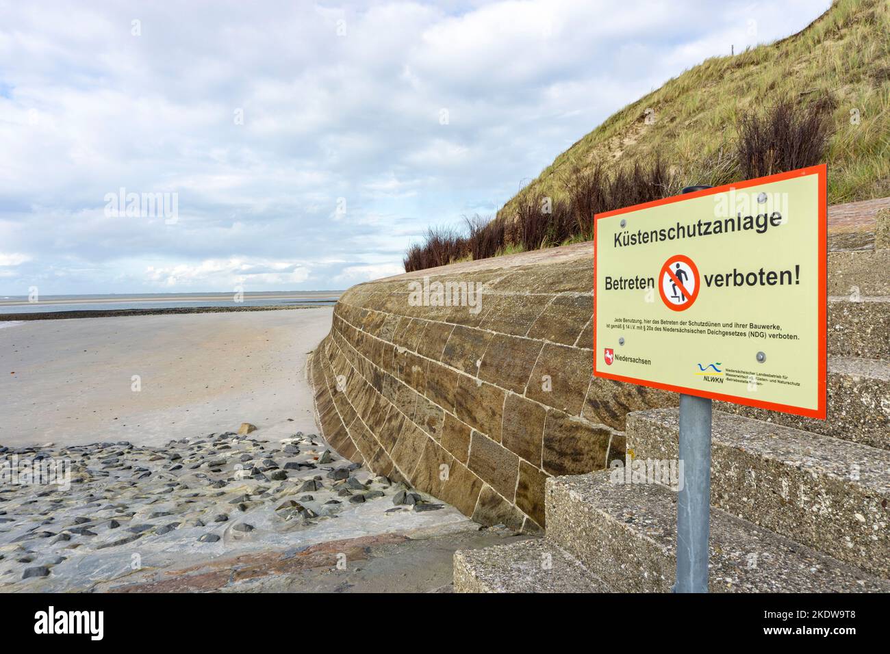 North Sea, Spiekeroog Island, autumn, coastal protection in the west of ...