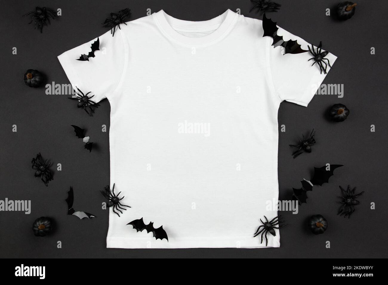 Bats template hi-res stock photography and images - Alamy