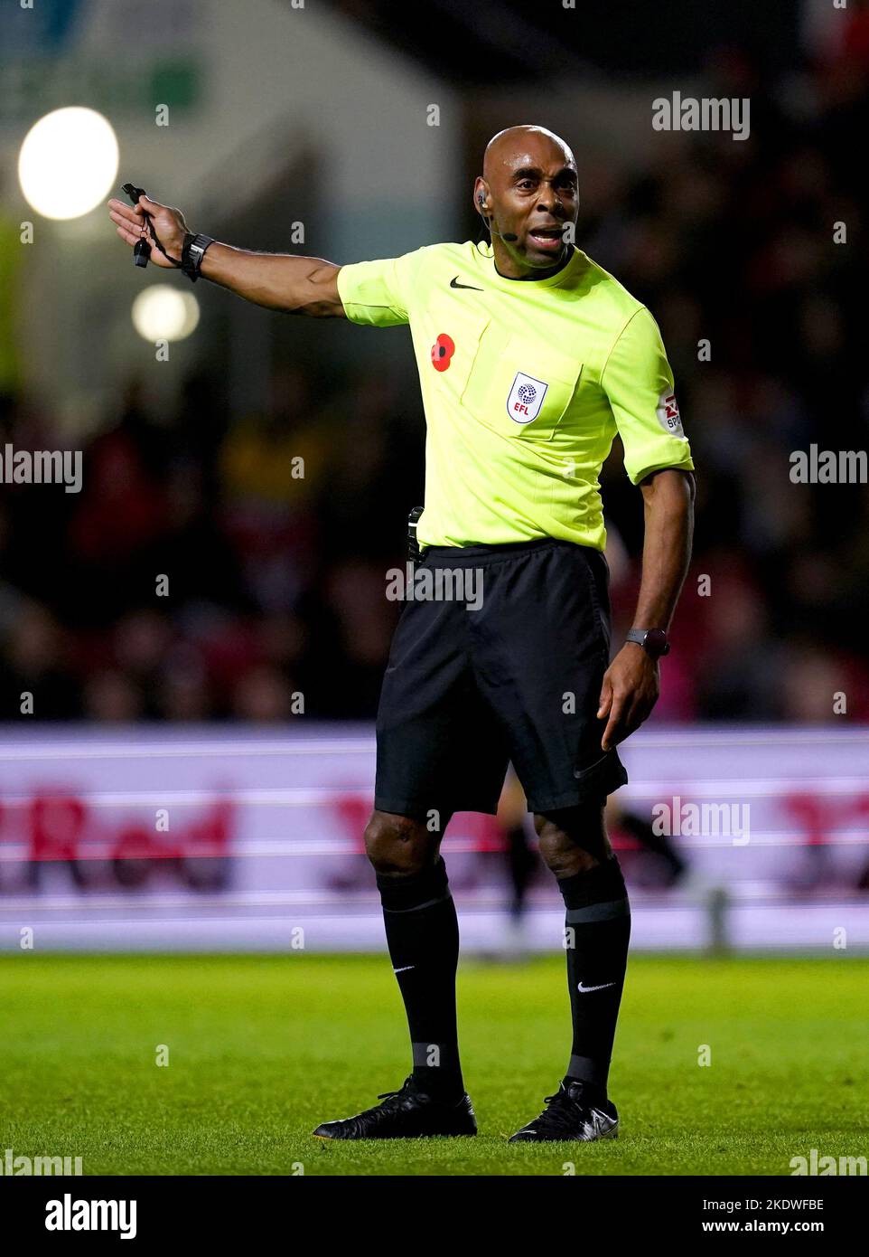 Allison football referee 2022 hi-res stock photography and images - Alamy