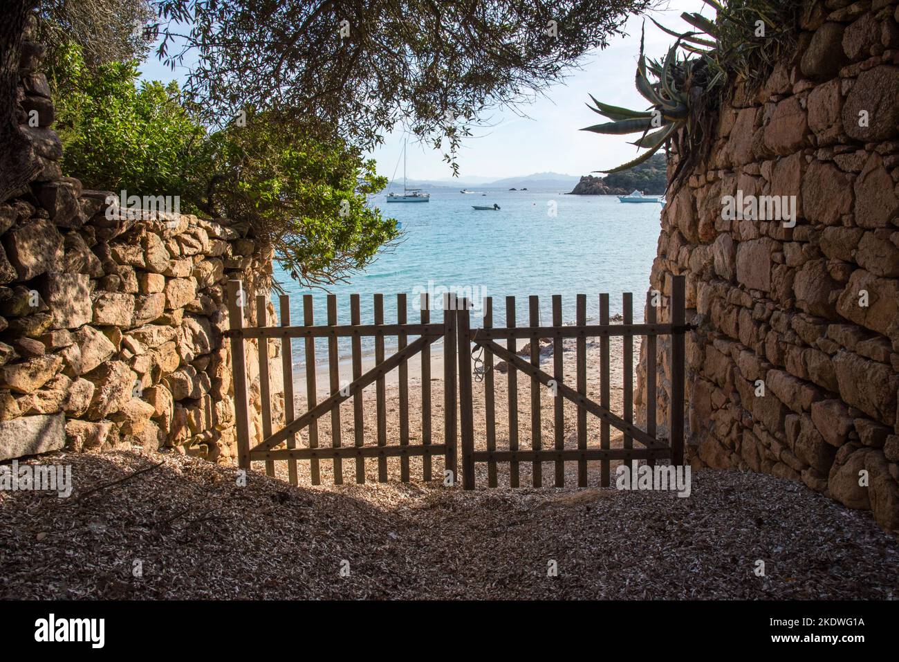 Cancello hi-res stock photography and images - Alamy