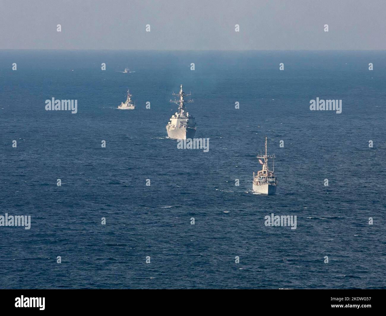 221104-N-UL352-1605 ARABIAN GULF (Nov. 4, 2022) Mine countermeasure ...