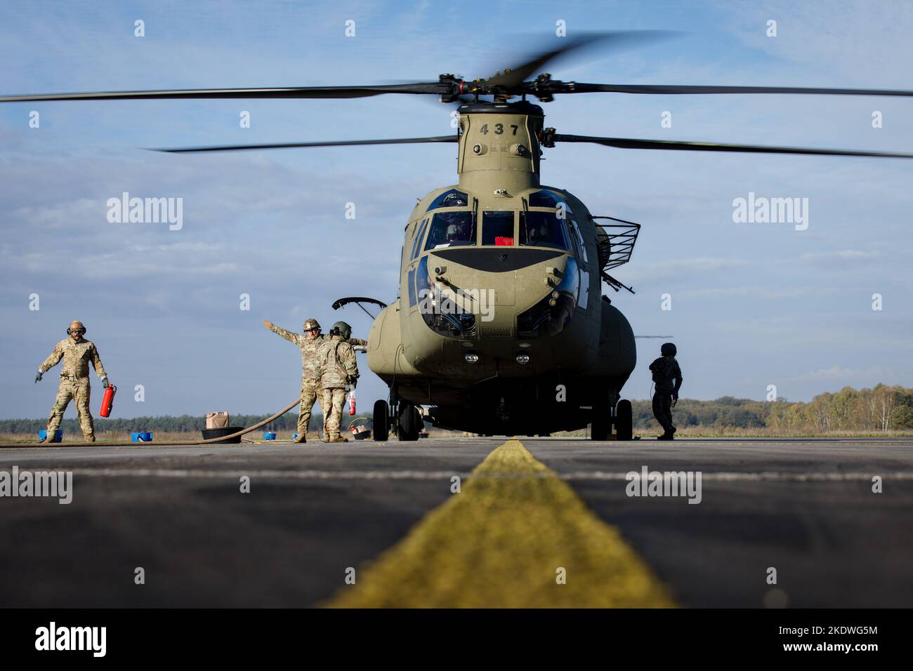 U.S. Army Soldiers assigned to Headquarters and Headquarters Company ...